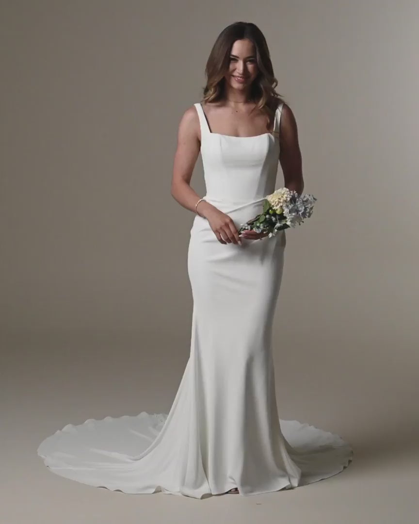 Olivianna Lane by Rebecca Ingram – Bridal Closet